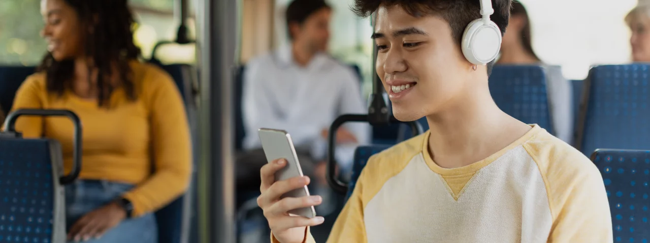 ¿Eres team libro electrónico o libro impreso? - Talenta Learning